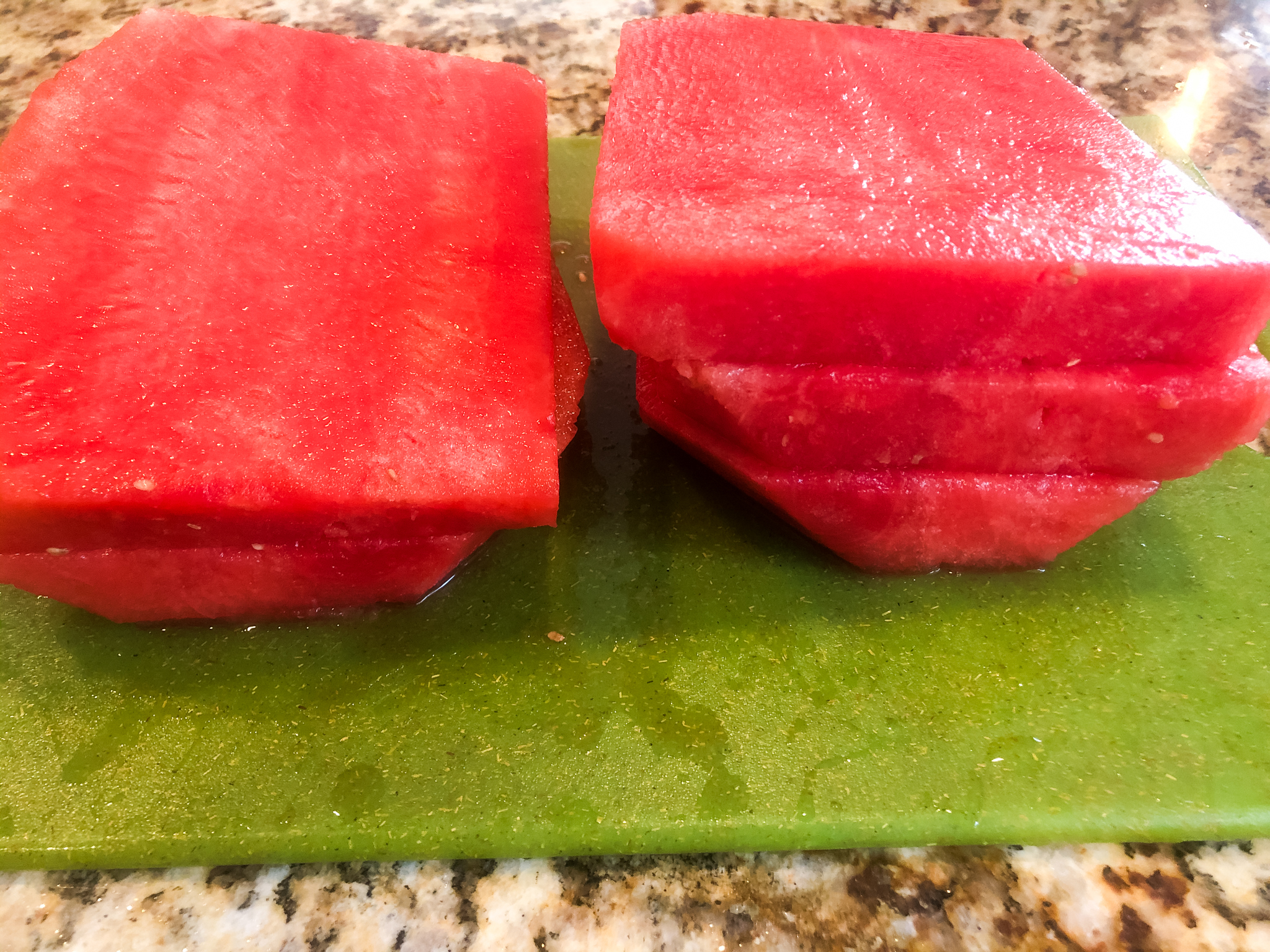 Simple Way to Cut a Watermelon - Our CallaHome